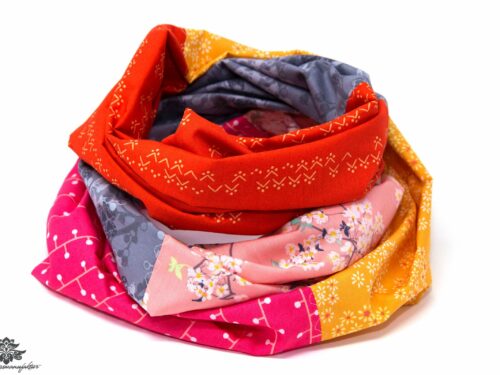Schöne Loopschals in bunt aus der Lieblingsmanufaktur