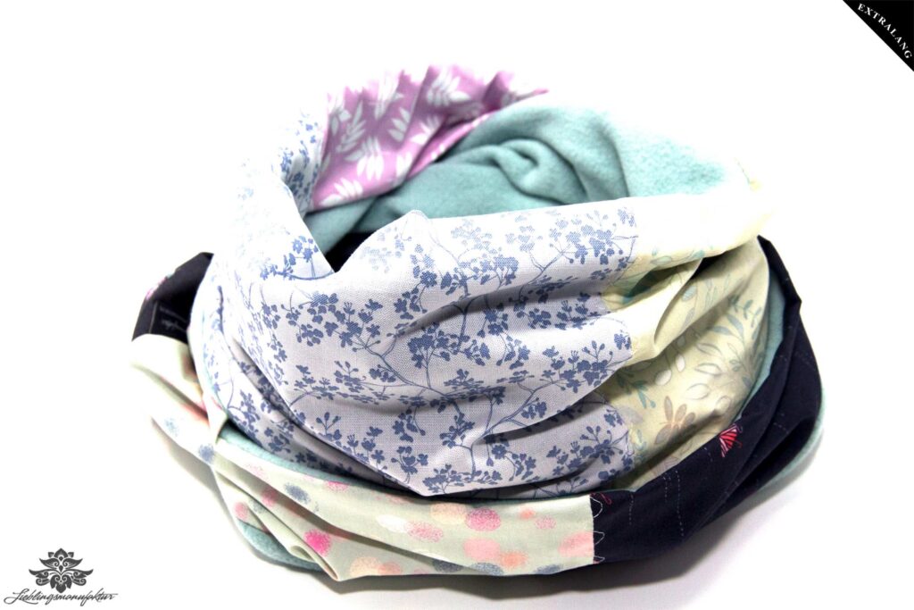 Blauer Schal Winter Schal Damen lang Lieblingsmanufaktur